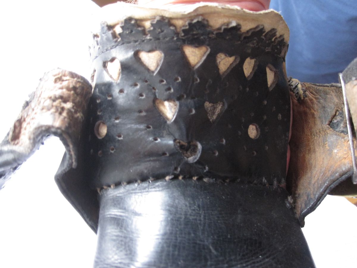 Schwälmer Tracht – Die Schuhe - Luzine Happel