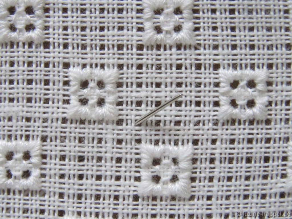 Filling Pattern – No. 545 - Luzine Happel